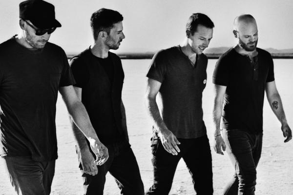 Coldplay анонсировали новый проект «Alien Radio», фанаты строят теории
