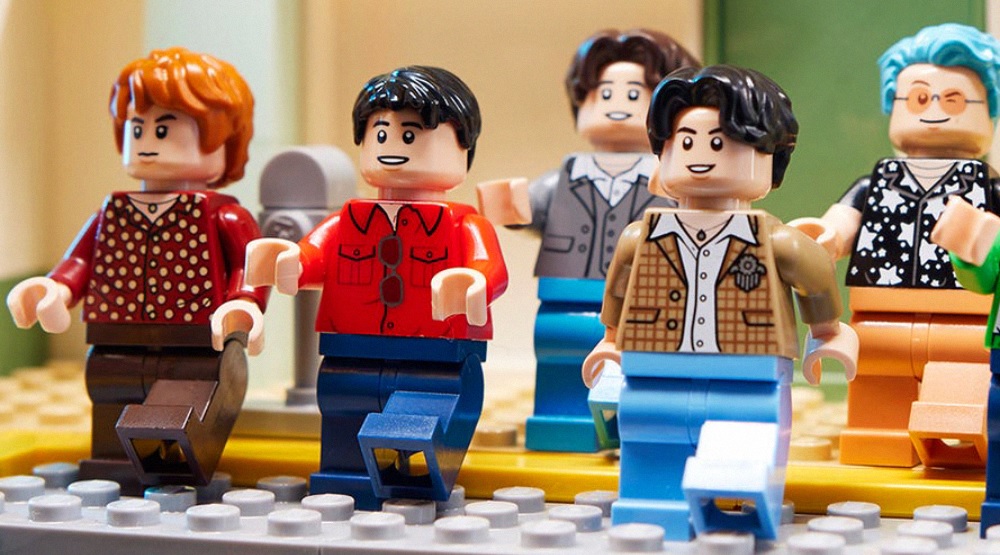 Lego выпустила набор конструктора по клипу BTS «Dynamite»