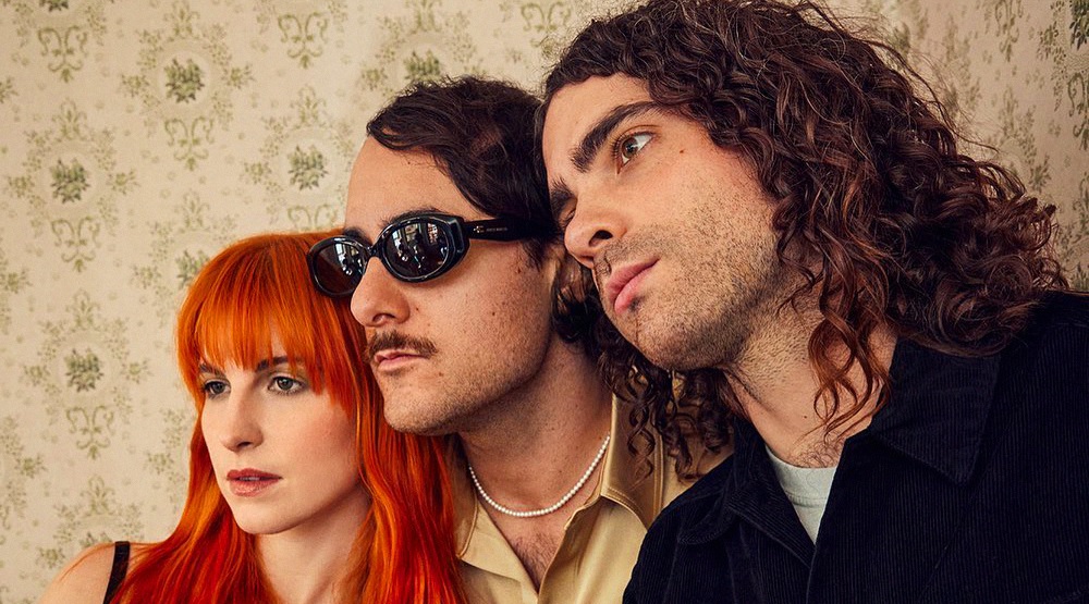 Paramore выпустили ремикс-альбом «Re: This Is Why» с участием Foals и ...